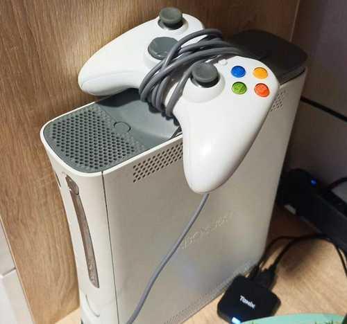 Xbox 360 250gb прошитый