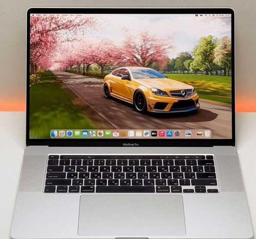 MacBook Pro 16 2021 i7/16/512/Radeon 4gb