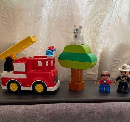 Конструктор lego duplo Пожарная машина