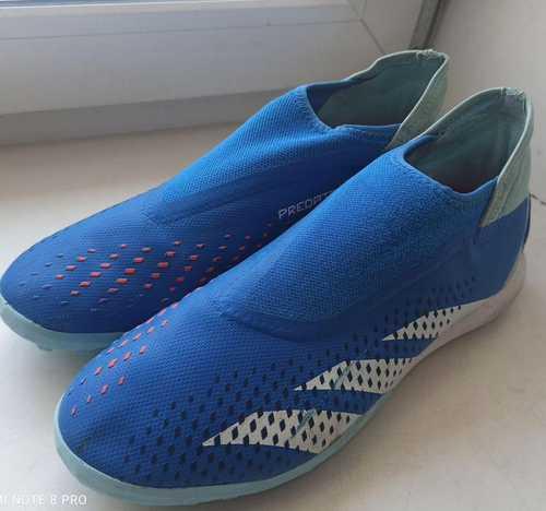 Adidas predator бутсы сороконожки оригинал 44,5раз