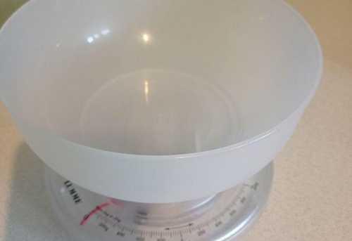 Весы кухонные механические с чашей