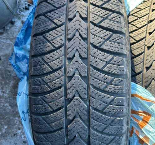Rosava WQ-101 185/65 R15