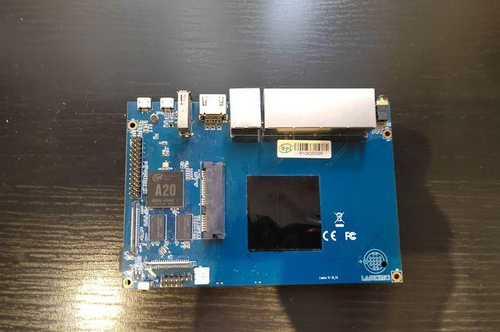 Banana Pi BPI-R1 router boar with Allwinner A20 ch