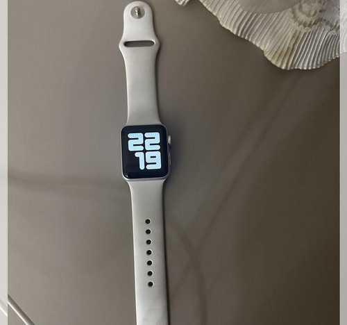 Часы apple watch 3 38 mm бу