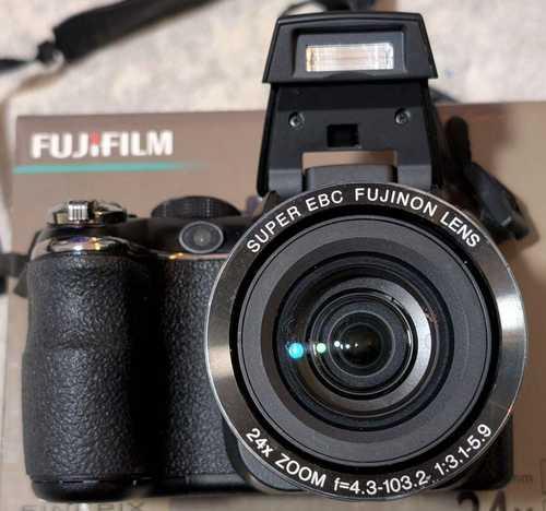 Цифровой фотоаппарат fujifilm finepix s4200