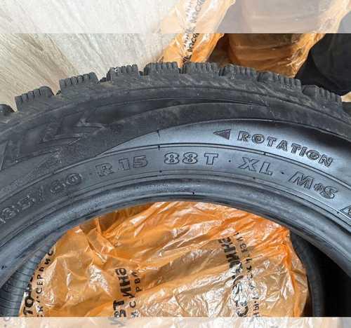 Nokian Tyres Hakkapeliitta 4 185/60 R15