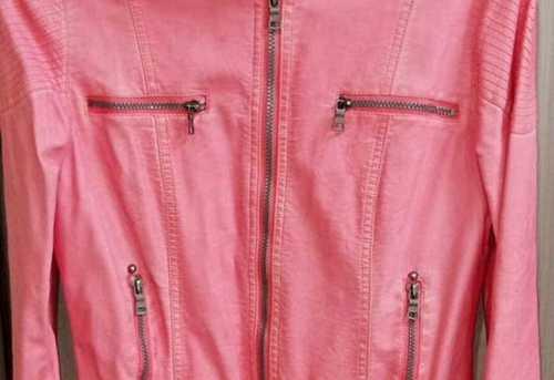 Куртка розовая новая экокожа S 42/44
