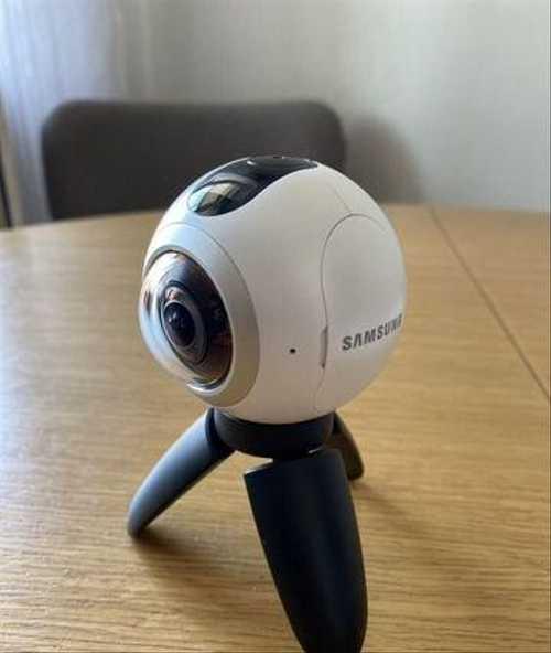 Веб-камера samsung gear 360 sm c200