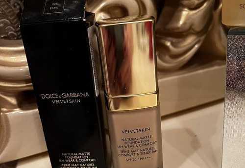 Крем тональный dolce&gabbana velvet skin