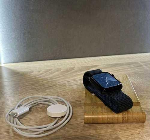 Apple Watch Se 2 44mm Midnight. 100 аккум