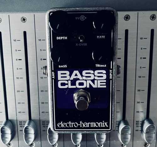 Electro Harmonix Bass Clone