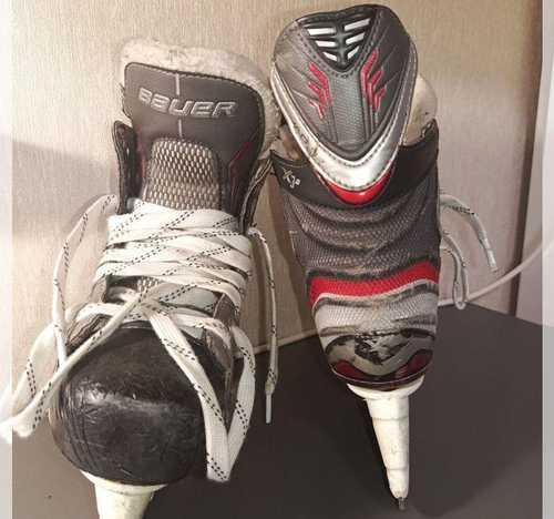 Хоккейные коньки bauer