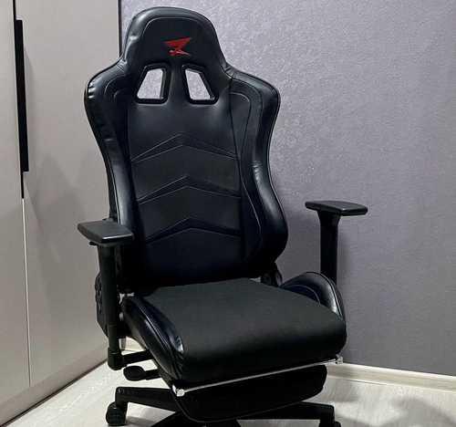 Игровое кресло ZET Gaming 2000