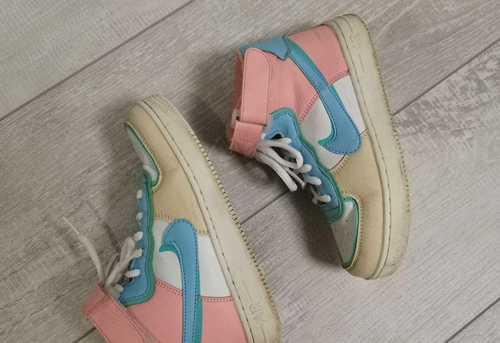 Кроссовки высокие кеды Nike для девочки 32