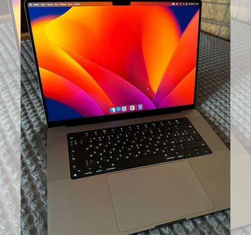 Apple macbook pro 16 m1pro 16/512