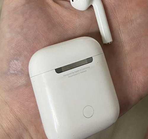 Наушники apple airpods 2 правый и кейс