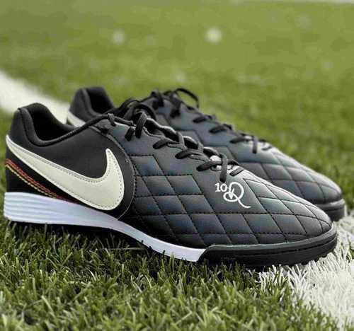 Сороконожки Nike Tiempo Legend черные