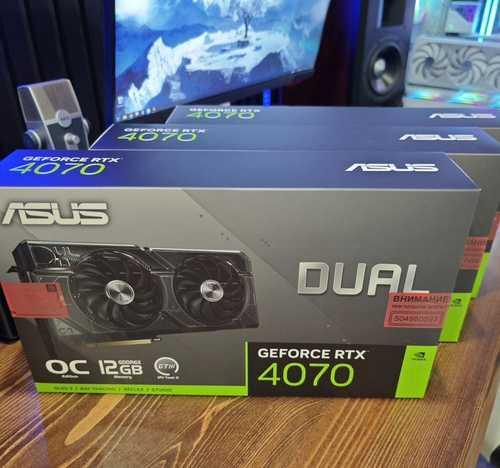 Видеокарта asus RTX 4070 Dual OC