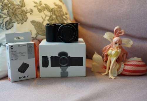 Фотоаппарат Sony ZV-E10 + доп. аккумулятор