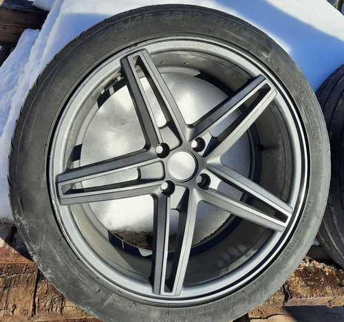 Колеса от Kia Rio 4x100 Vossen CV5 R17 (215/45)