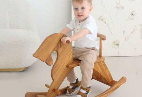 Детская деревянная лошадка качалка из массива дуба