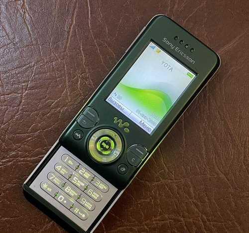 Sony Ericsson W580i