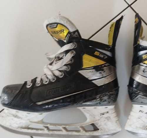 Хоккейные коньки bauer supreme 5,5 ее