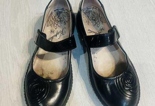Туфли для девочки черные Kapika 35