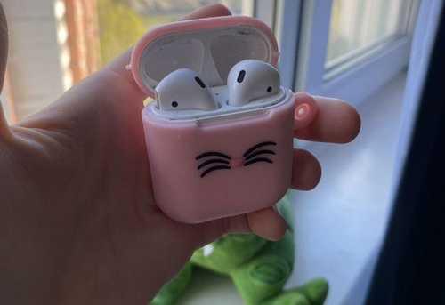 Чехол на airpods