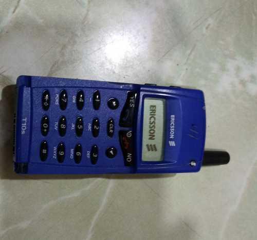 Ericsson T10i