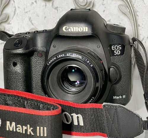 Фотоаппарат canon 5D mark iii