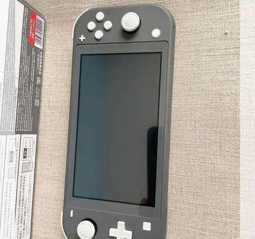 Nintendo switch lite