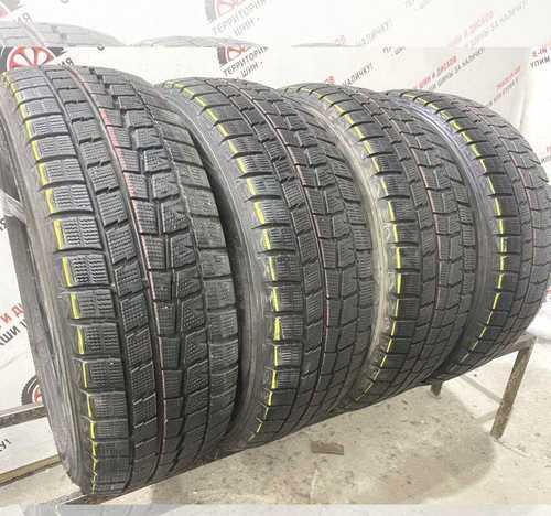 Dunlop SP Winter Maxx WM01 215/65 R16 98S