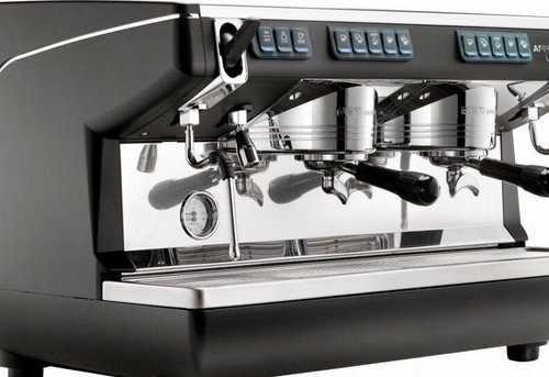 Новая Рожковая кофемашина Nuova Simonelli Appia Li