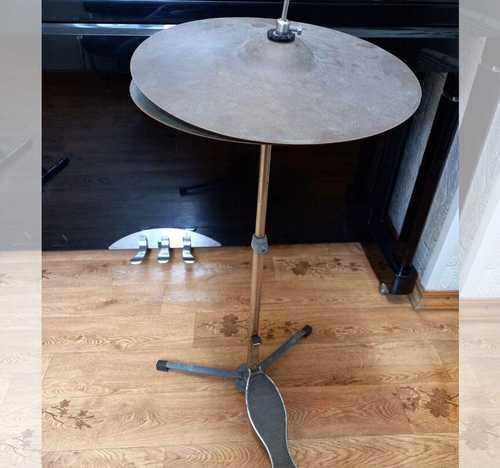 Стойка и тарелки Hi-hat советского времени