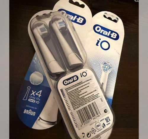 Насадка Oral-B iO для зубной щетки 4 шт