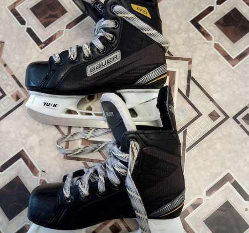 Хоккейные коньки 32р bauer supreme pro