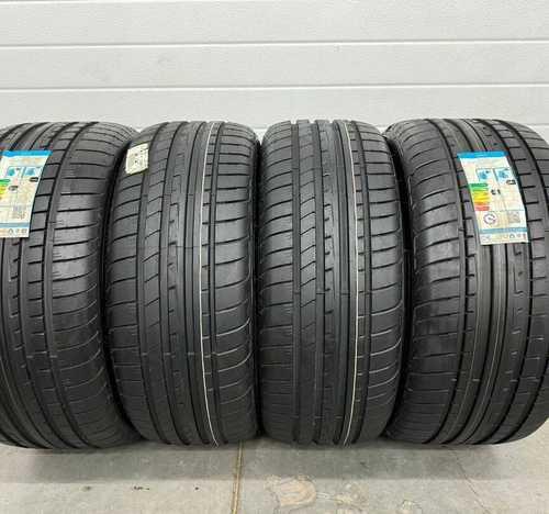 Goodyear Eagle F1 Asymmetric 3 245/40 R19 и 275/35 R19 98Y