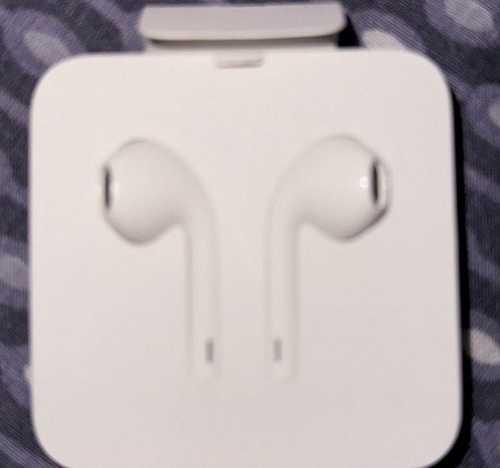 Наушники apple earpods lightning