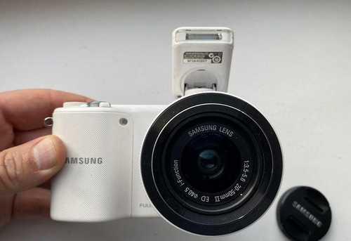 Фотоаппарат Samsung NX 2000