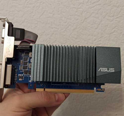 Видеокарта asus nvidia GeForce GT 730, 2Г