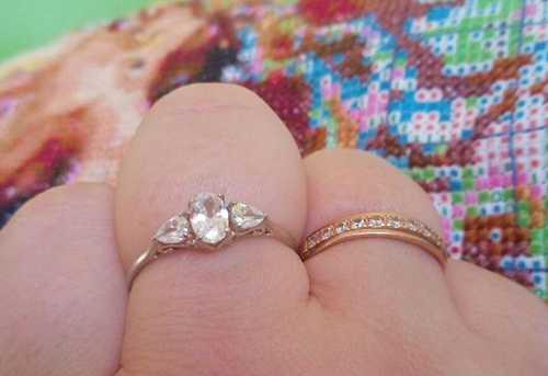 Серебряное кольцо женское