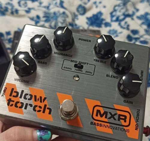 Педаль бас mxr m-181