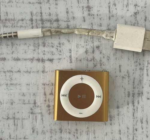 Плеер iPod shuffle 4 gold