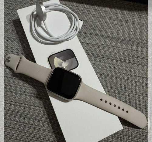 Смарт-часы Apple Watch Series 9 45mm