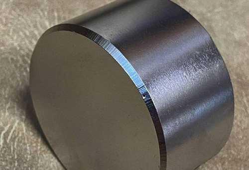 Неодимовый магнит диск 45х25 мм