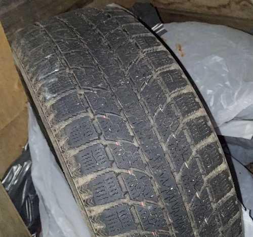 Toyo Observe GSi-5 225/55 R18 98Q