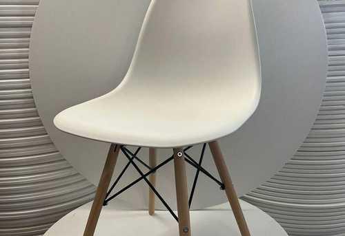 Стулья для кухни Eames DSW от 4шт