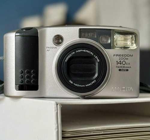 Пленочный фотоаппарат Minolta Freedom Zoom 140ex