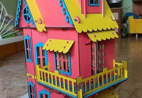 Кукольный домик деревянный